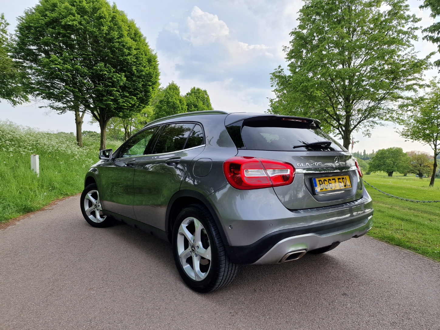 Mercedes-Benz GLA Class 1.6 GLA200 Sport (Executive) 7G-DCT Euro 6 (s/s ...